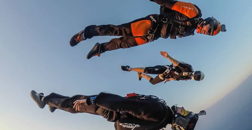 Daniel Angulo destaca en paracaidismo internacional - lavinotinto.com