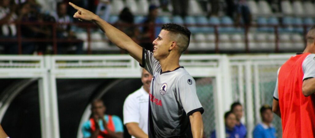 Gallardo: "Pudimos volver a sacar los tres puntos” - lavinotinto.com