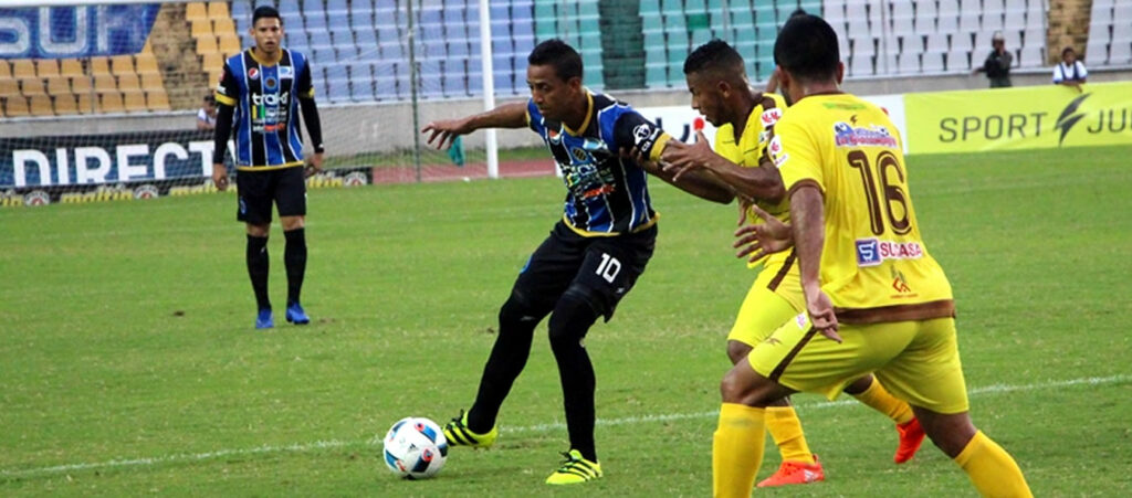 Rolando Escobar fue operado en Panamá - lavinotinto.com