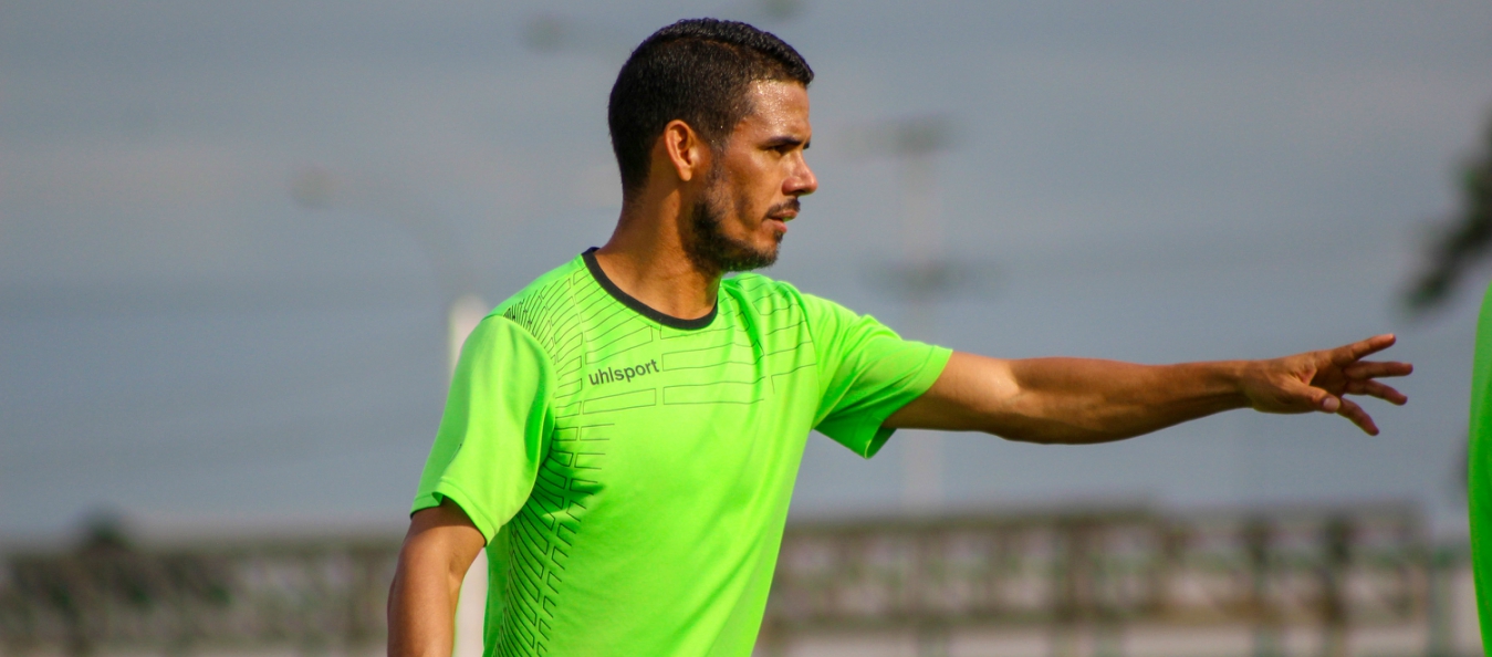 Gustavo Rojas se vinculó al Zamora - lavinotinto.com