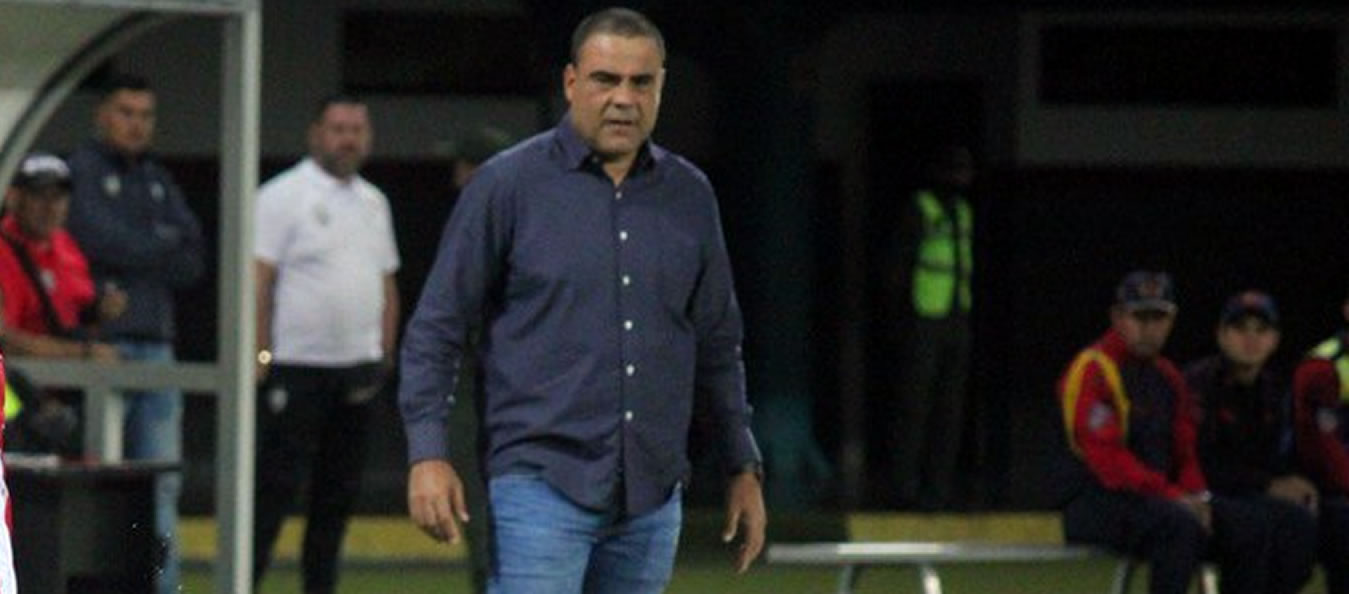 Leonardo González es el nuevo técnico del Caracas FC - lavinotinto.com