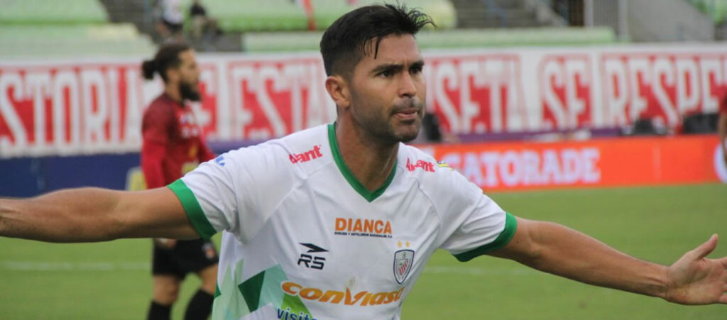 Armando Araque anunciado por el Jaguares colombiano - lavinotinto.com