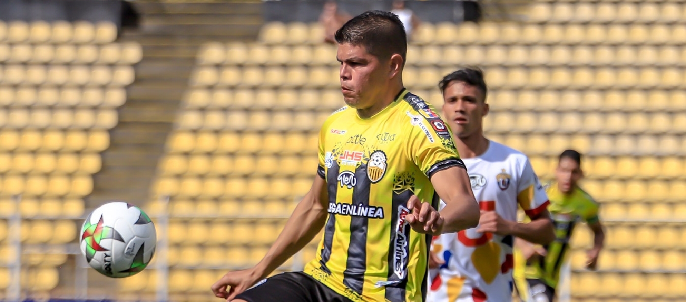 Edder Farías dejó al Deportivo Táchira - lavinotinto.com