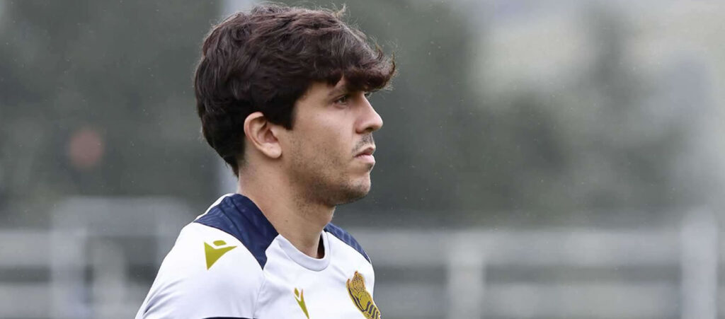 Jon Aramburu fichado por el filial de Real Sociedad - lavinotinto.com