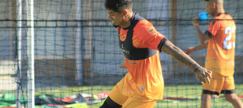 Moisés Acuña es el octavo refuerzo de Inter de Barinas - lavinotinto.com